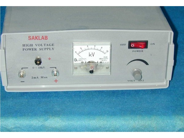 ספק מתח גבוה רציף עם תצוגת מתח